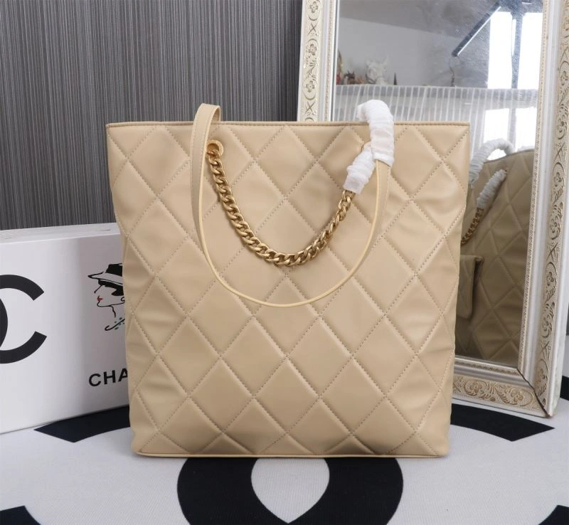 Inexpensive Chanel Shopping Bags