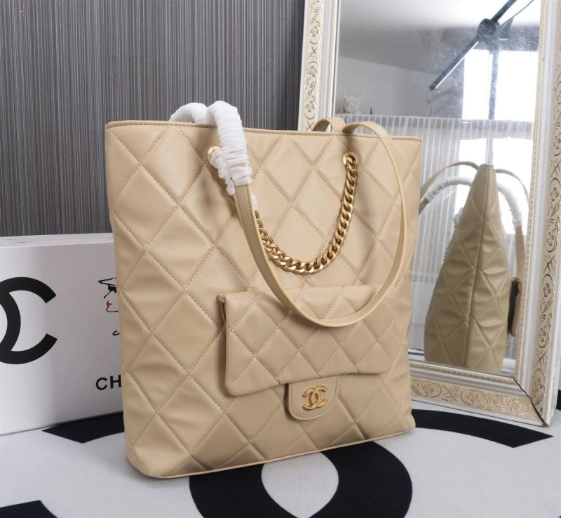 Inexpensive Chanel Shopping Bags