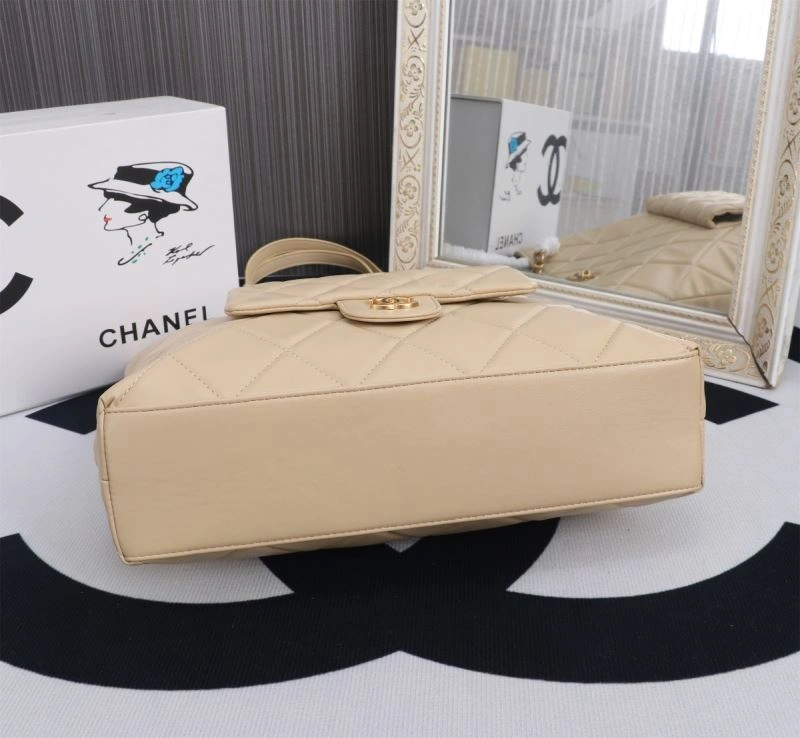 Inexpensive Chanel Shopping Bags