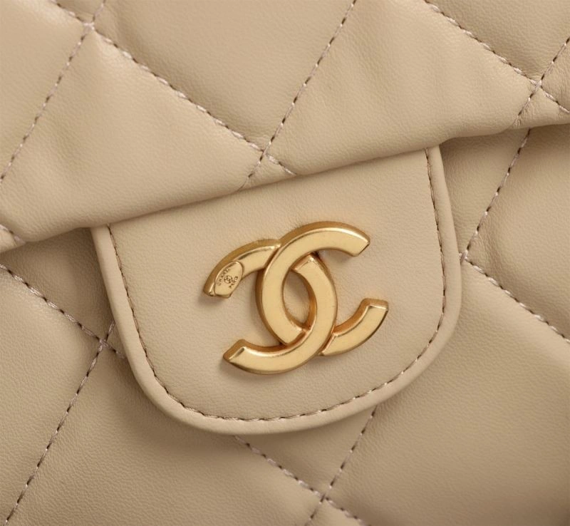 Inexpensive Chanel Shopping Bags