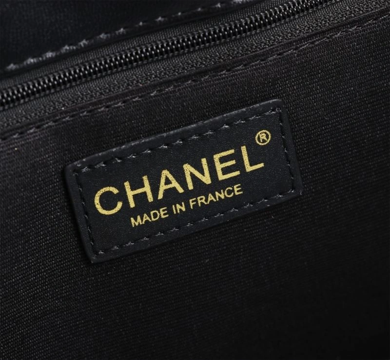 Top match Chanel Shopping Bags