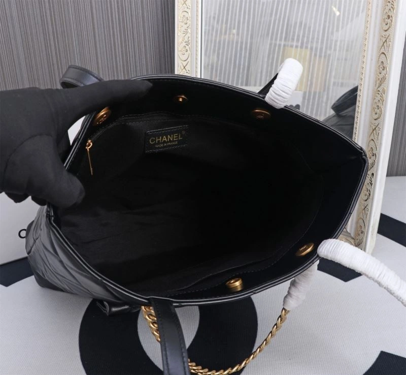 Top match Chanel Shopping Bags