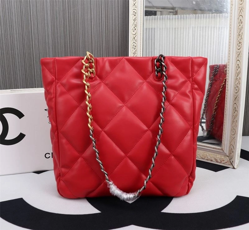Accurate model Chanel Shopping Bags