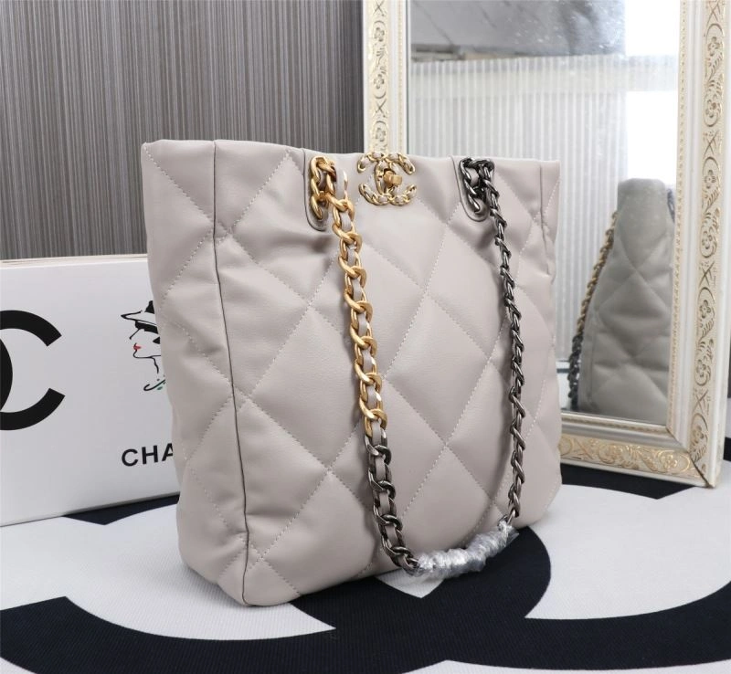 Mirror quality Chanel Shopping Bags