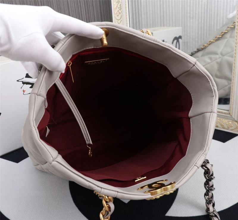 Mirror quality Chanel Shopping Bags