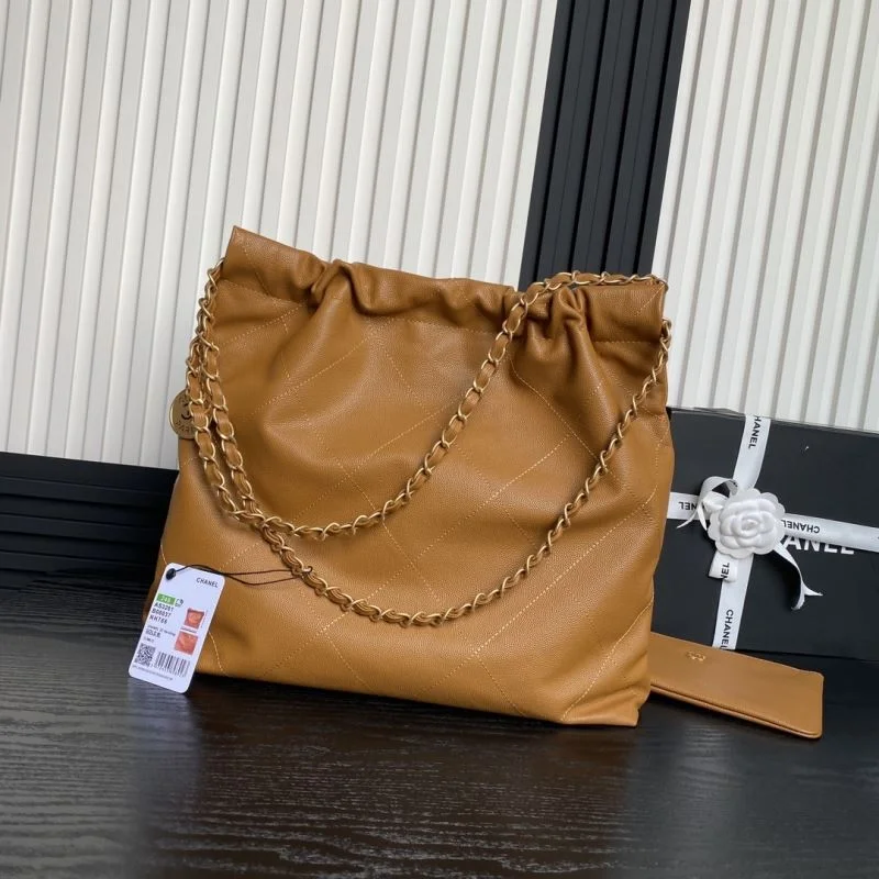 Top match Chanel Shopping Bags