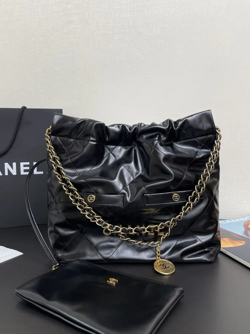 Top mirror Chanel Shopping Bags