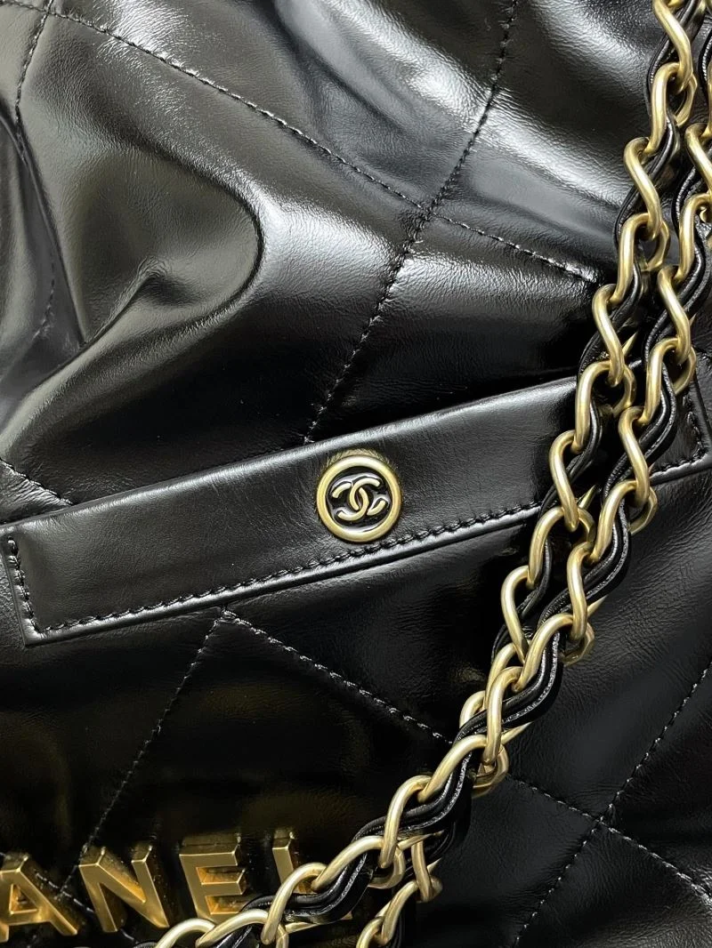 Top mirror Chanel Shopping Bags