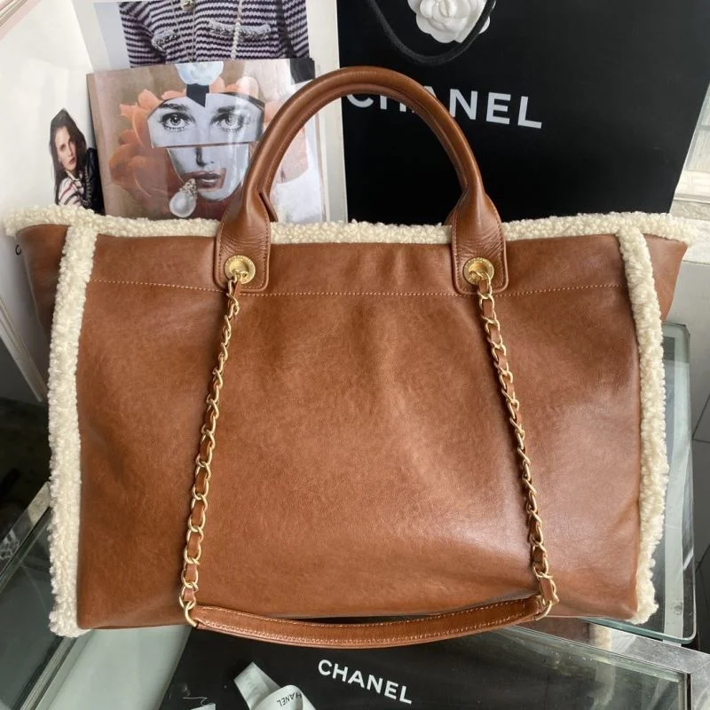 Discounted Chanel Shopping Bags