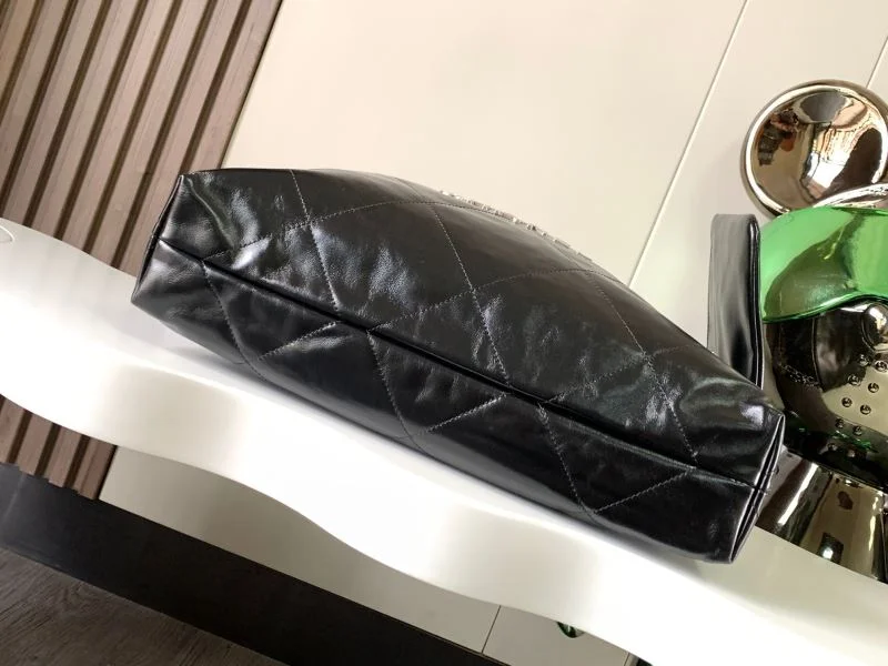 Inexpensive Chanel Shopping Bags