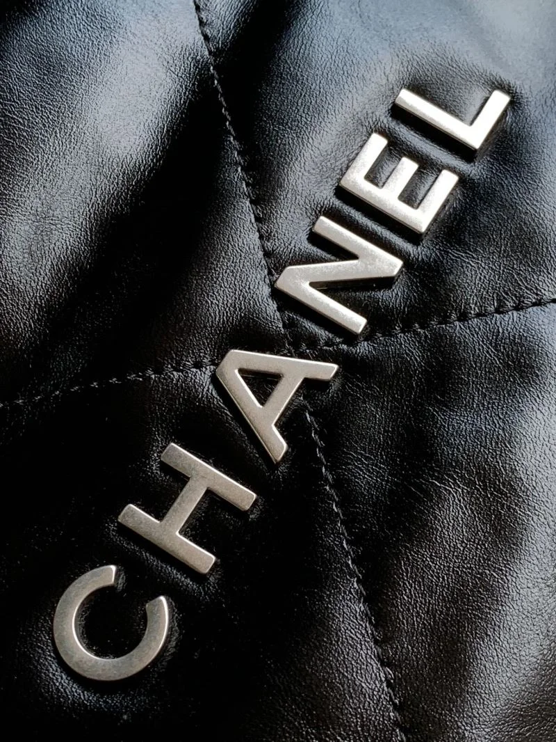 Inexpensive Chanel Shopping Bags