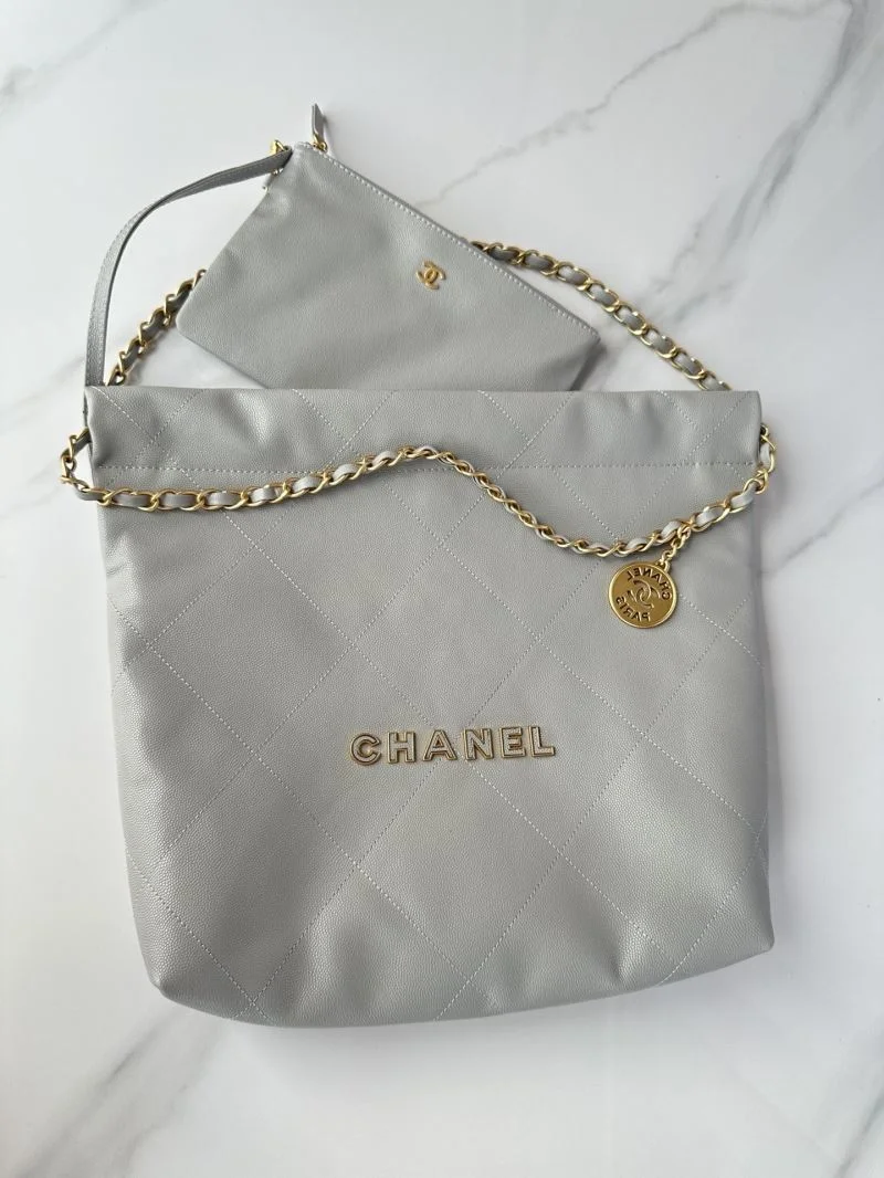 Inexpensive Chanel Shopping Bags
