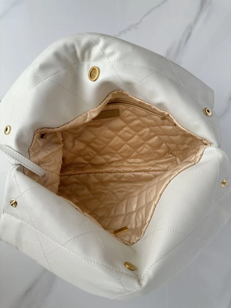 Inexpensive Chanel Shopping Bags
