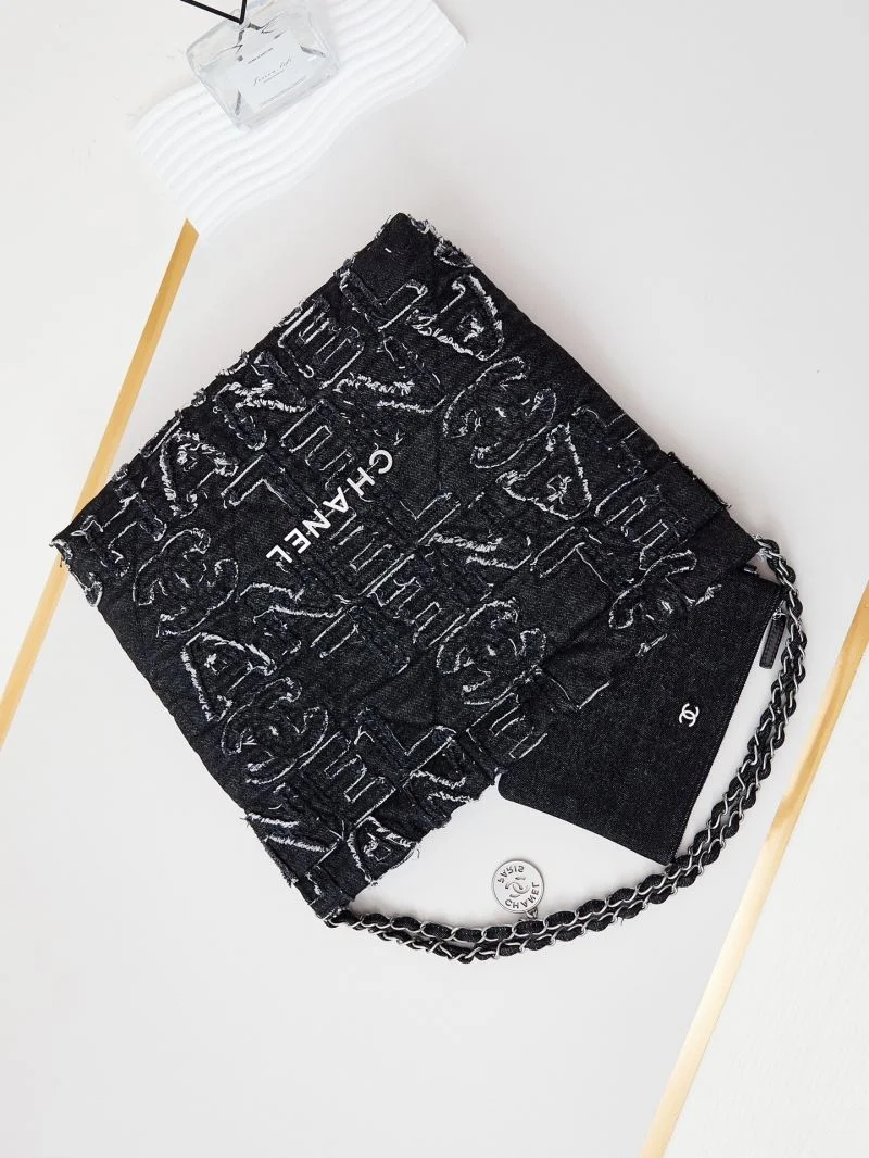 Accurate model Chanel Shopping Bags