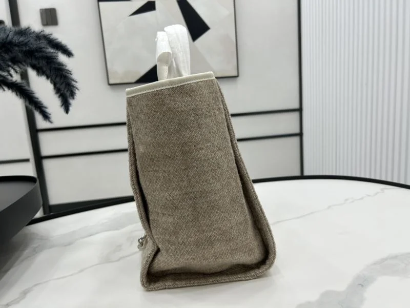 Brand-original Chanel Shopping Bags