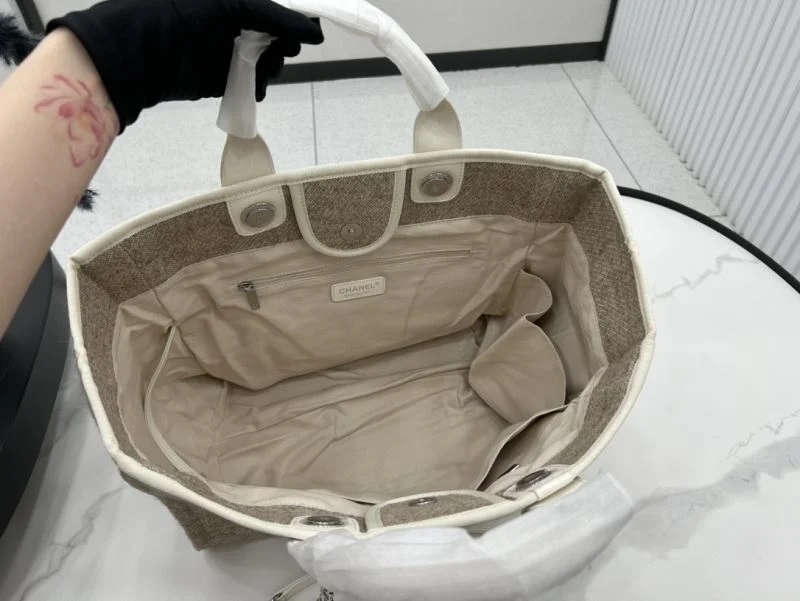 Brand-original Chanel Shopping Bags