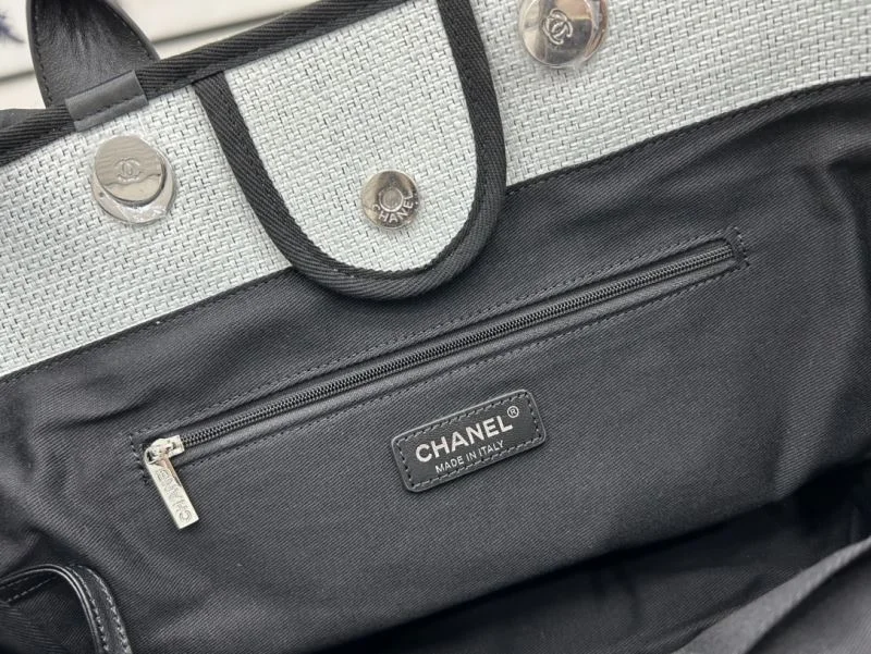 Inexpensive Chanel Shopping Bags