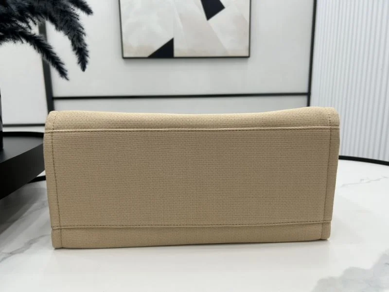 Brand-original Chanel Shopping Bags