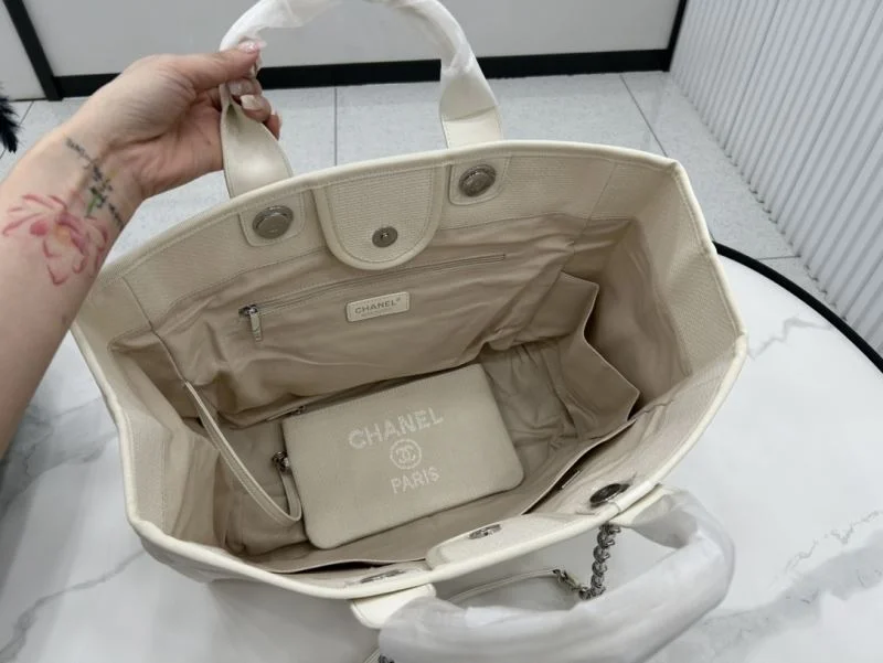 High accuracy Chanel Shopping Bags