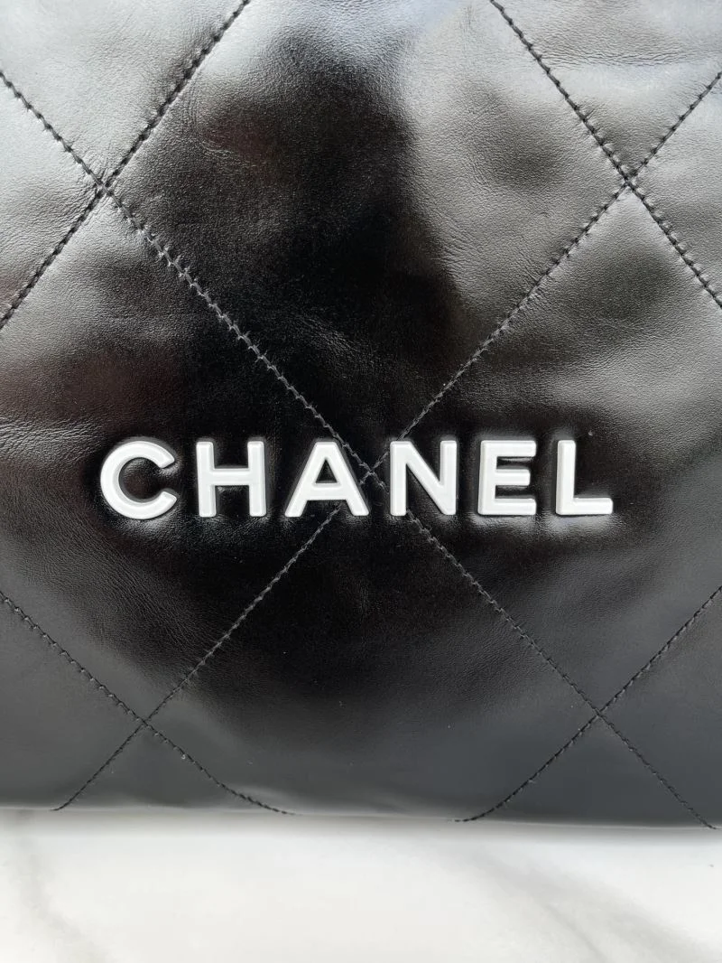 Bargain Chanel Shopping Bags