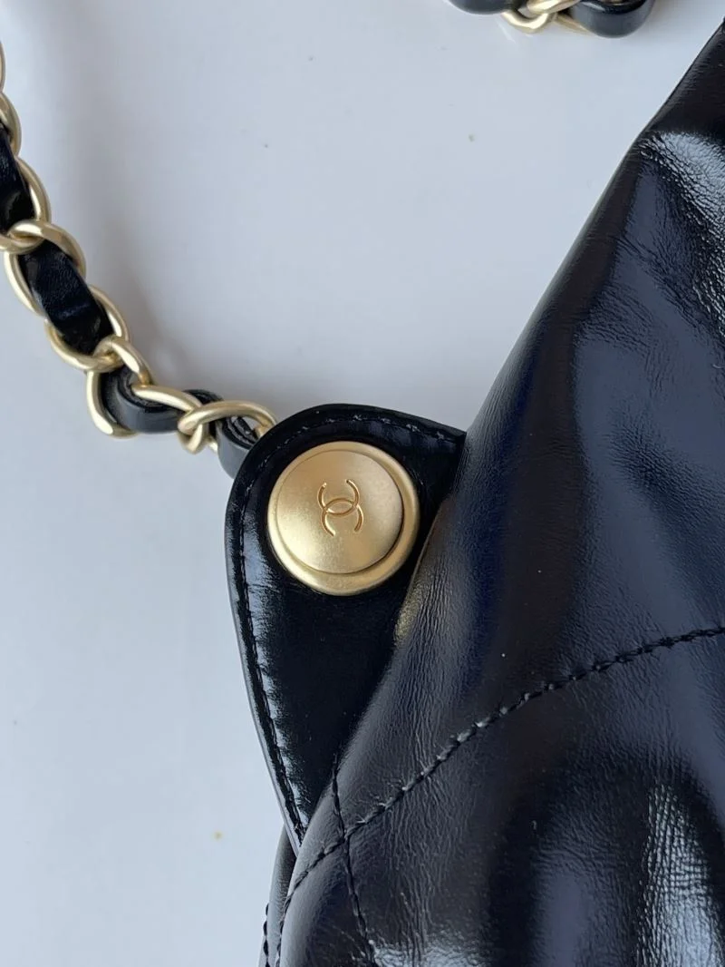Bargain Chanel Shopping Bags