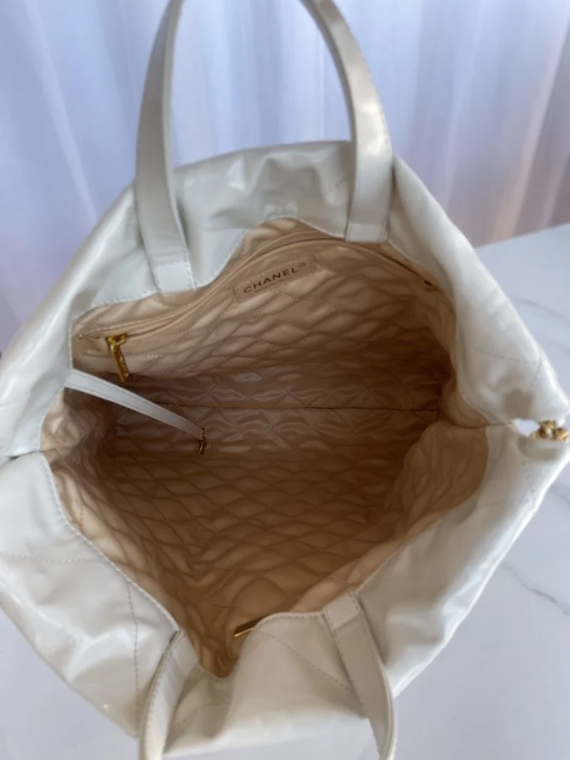 Mirror quality Chanel Shopping Bags