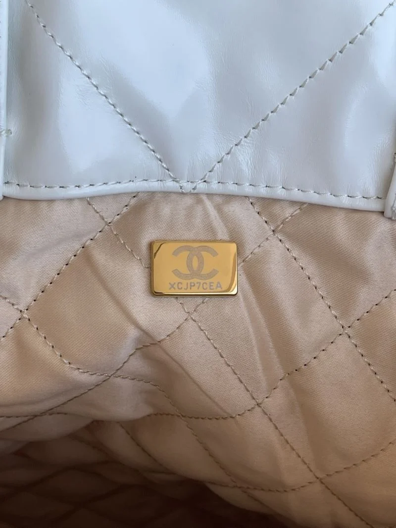 Mirror quality Chanel Shopping Bags