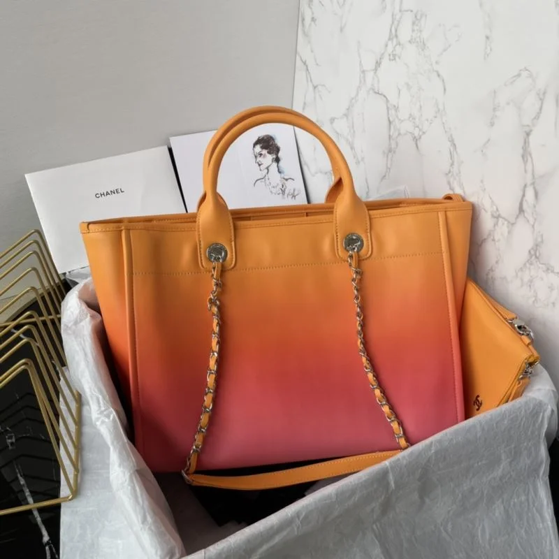 Accurate model Chanel Shopping Bags