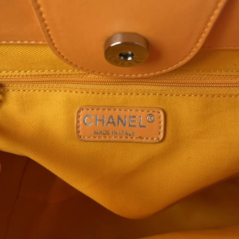 Accurate model Chanel Shopping Bags
