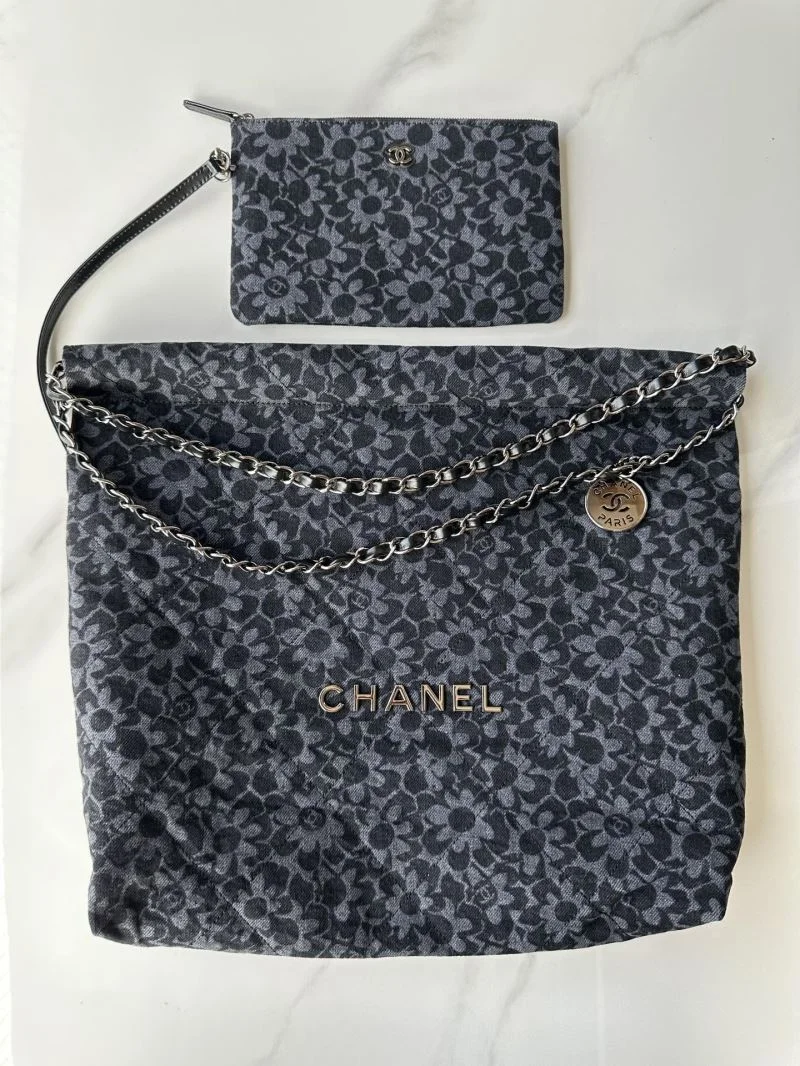 Chanel Shopping Bags
