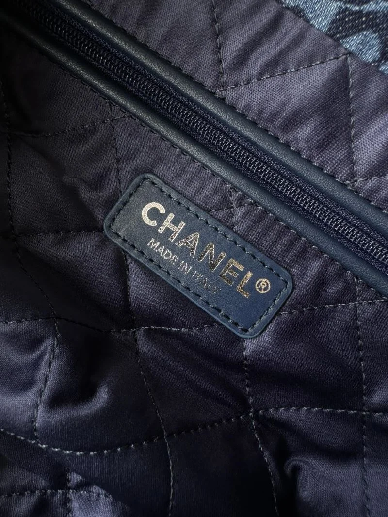 Perfect replica Chanel Shopping Bags