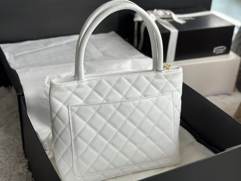 Mirror quality Chanel Shopping Bags