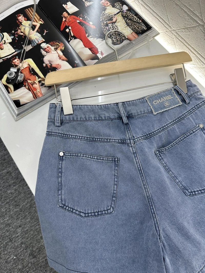 Economical Chanel Short Pants