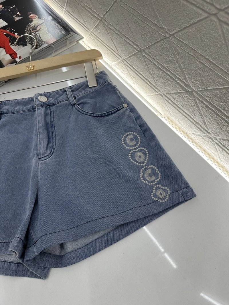 Economical Chanel Short Pants