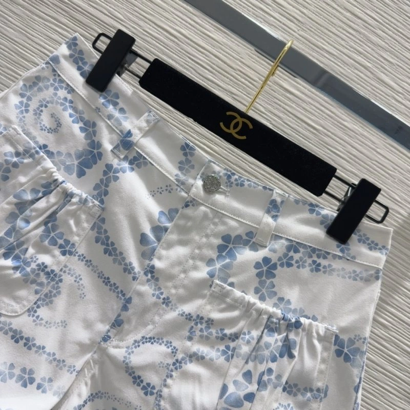 Top match Chanel Short Pants
