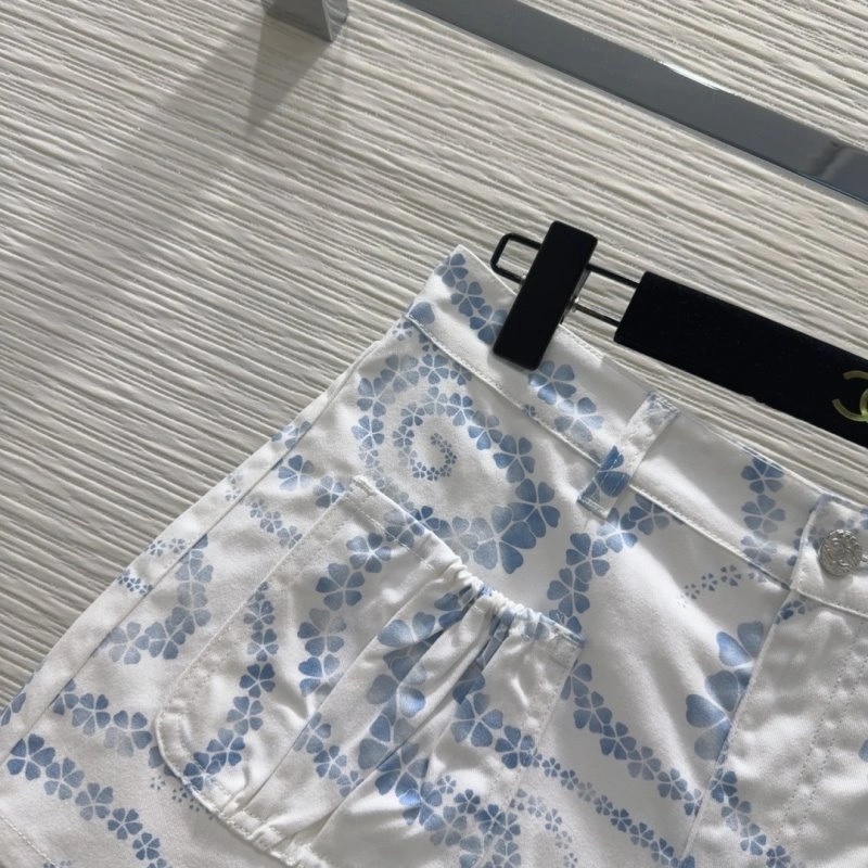 Top match Chanel Short Pants