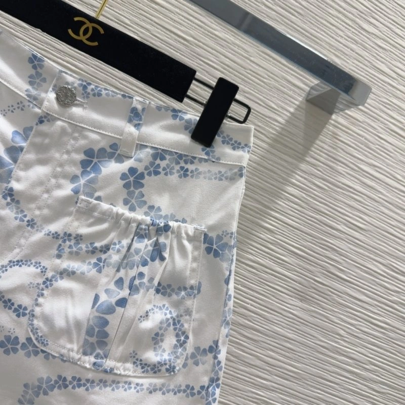 Top match Chanel Short Pants