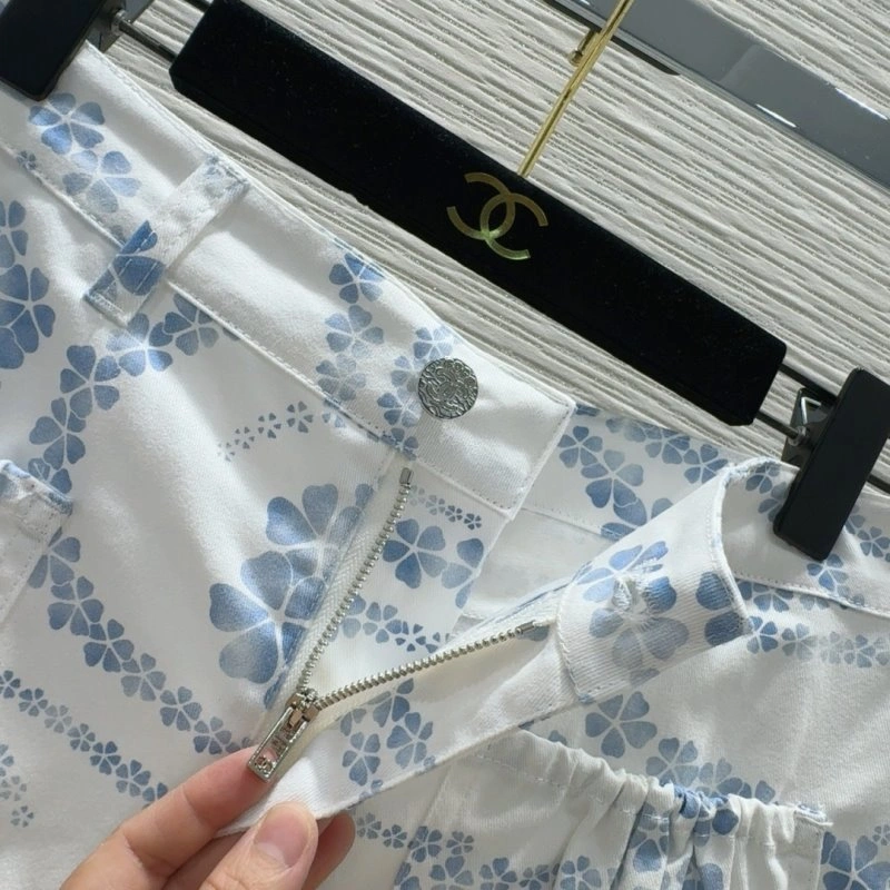 Top match Chanel Short Pants