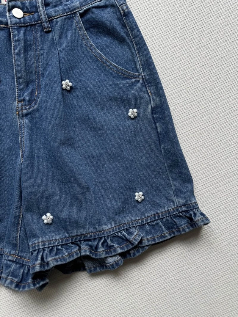 Value-priced Chanel Short Pants