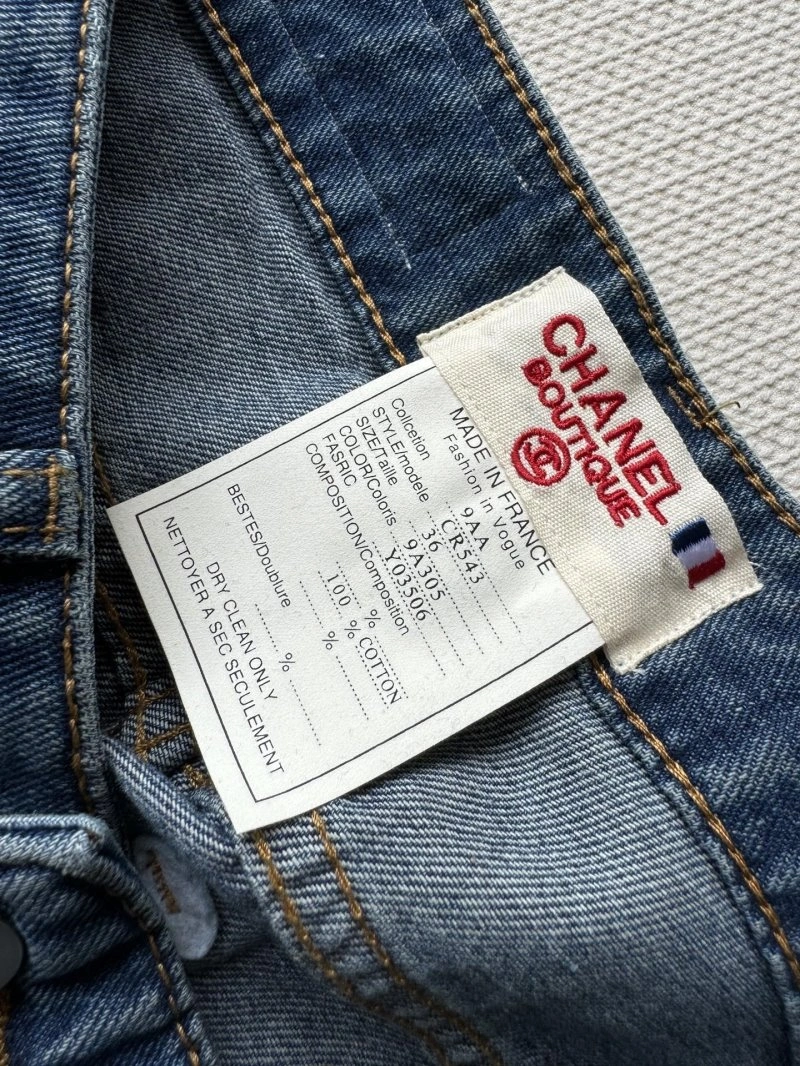 Value-priced Chanel Short Pants