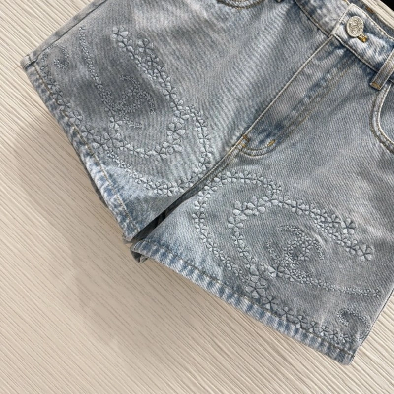 Factory-made Chanel Short Pants
