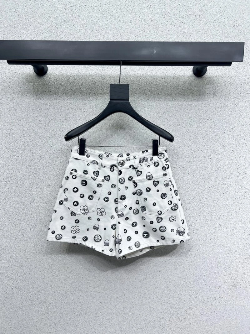 Chanel Short Pants