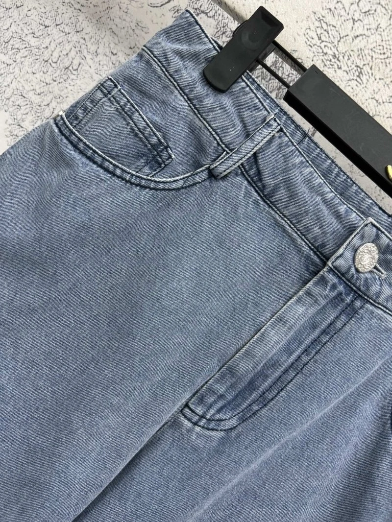 Top match Chanel Short Pants