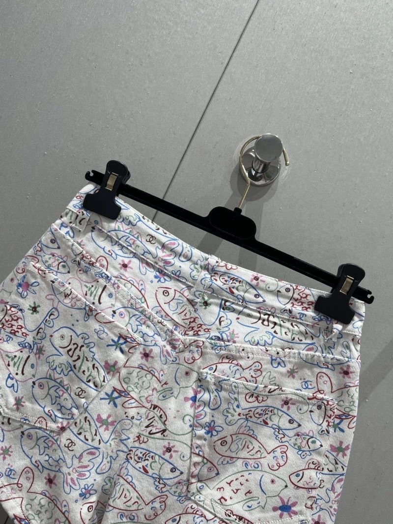 Low-cost Chanel Short Pants