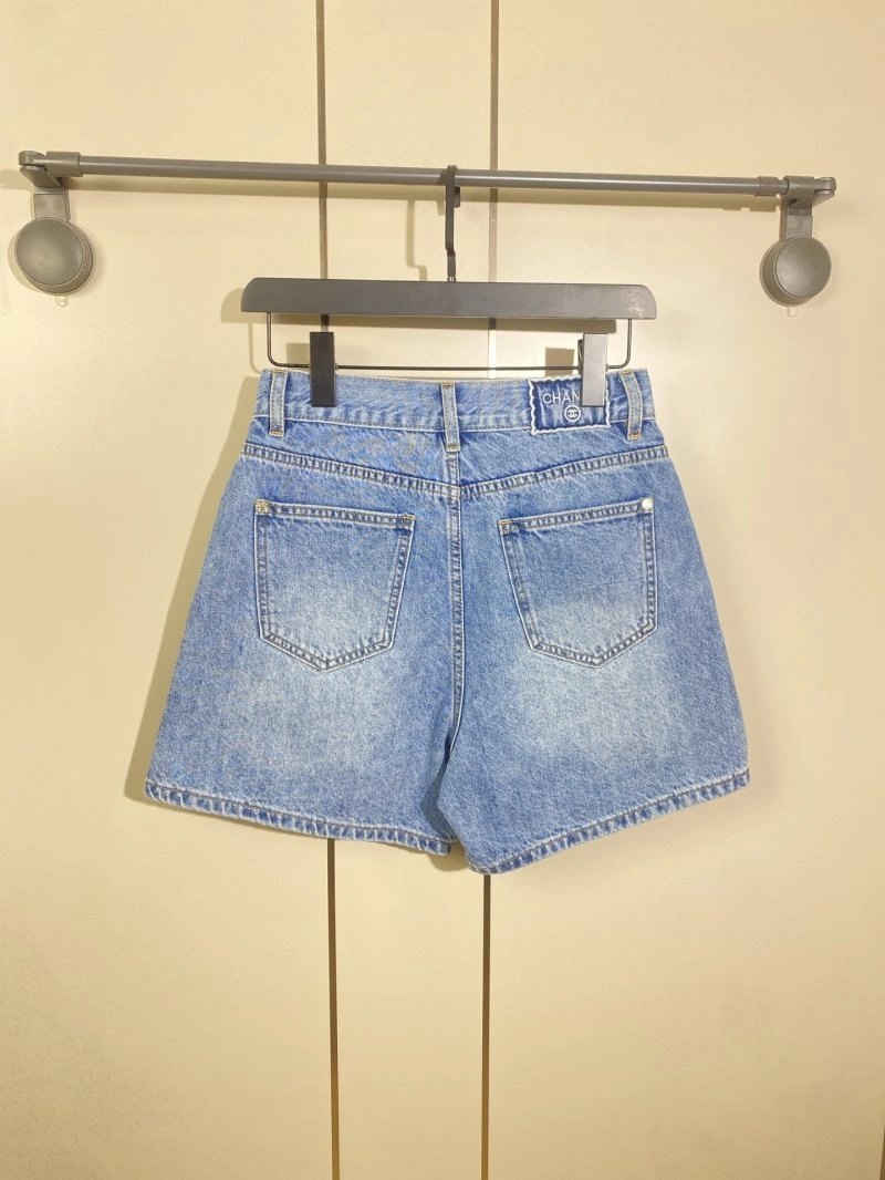 Factory-made Chanel Short Pants
