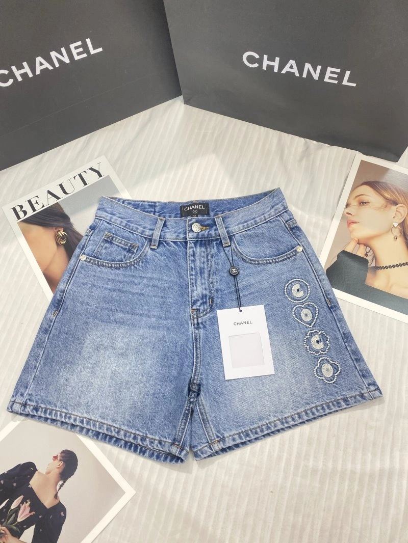 Factory-made Chanel Short Pants