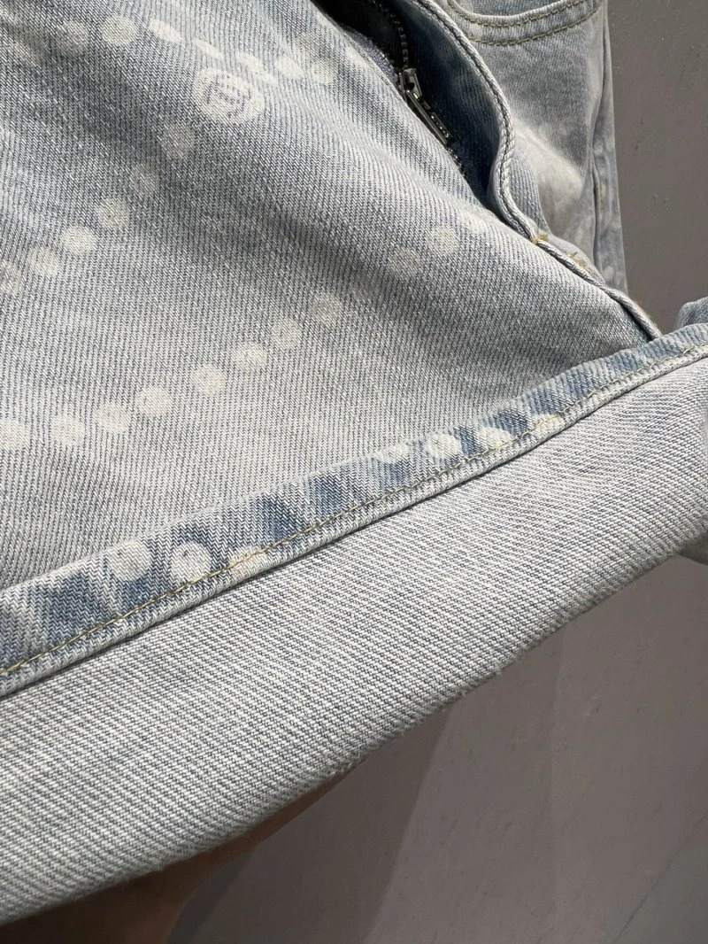 Bargain Chanel Short Pants