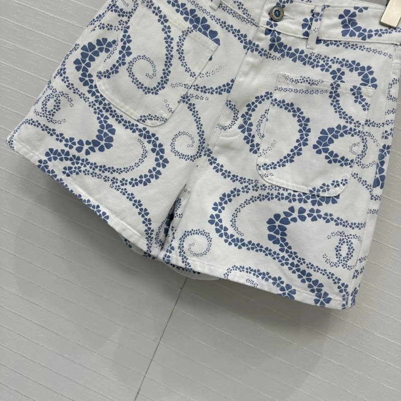 Value-priced Chanel Short Pants