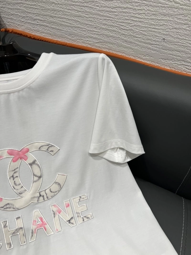 Bargain Chanel Short Suits