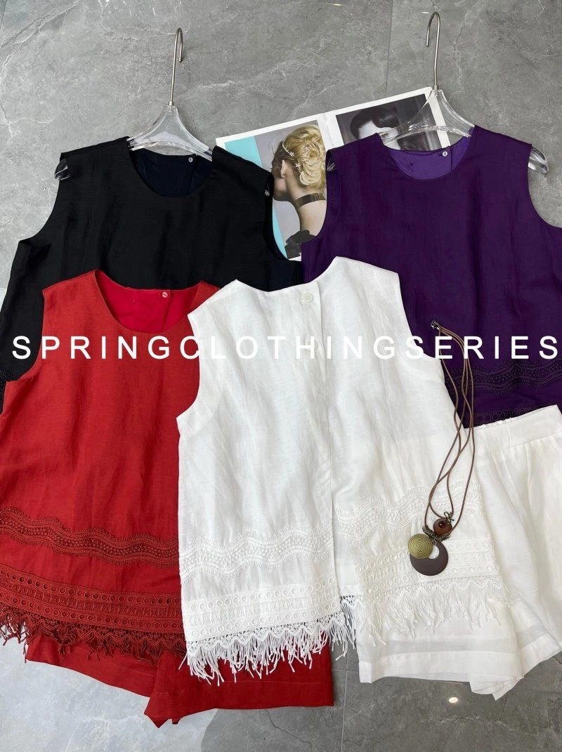 Top mirror Chanel Short Suits